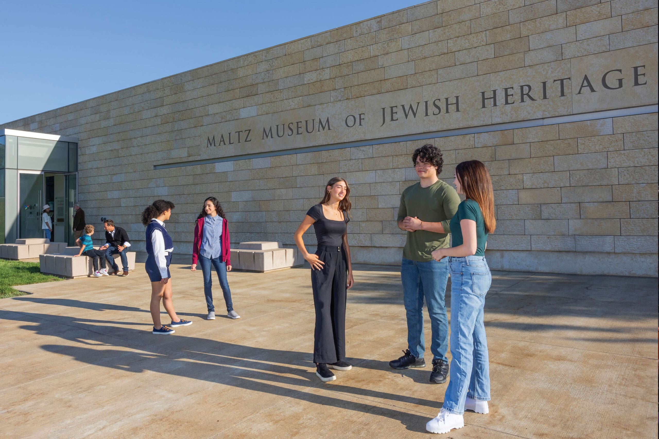 Plan Your Visit - Maltz Museum